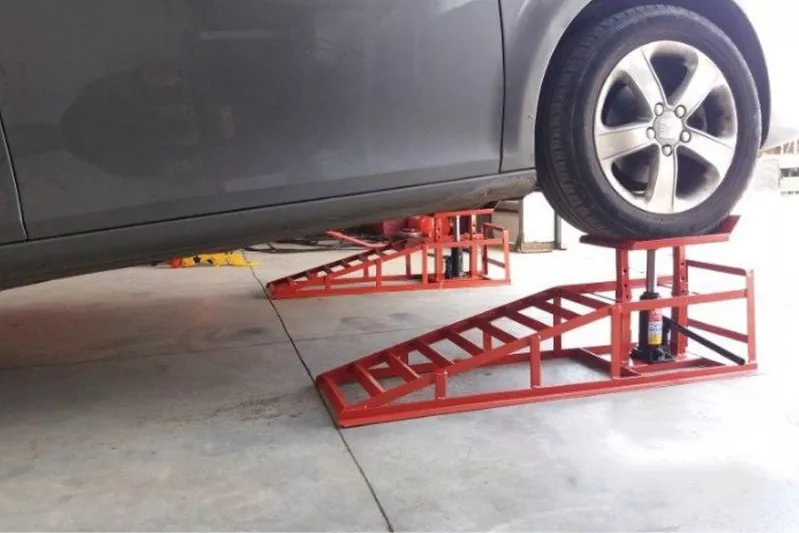 Set rampa auto cu elevare hidraulica 2t gb1599 - domo.ro