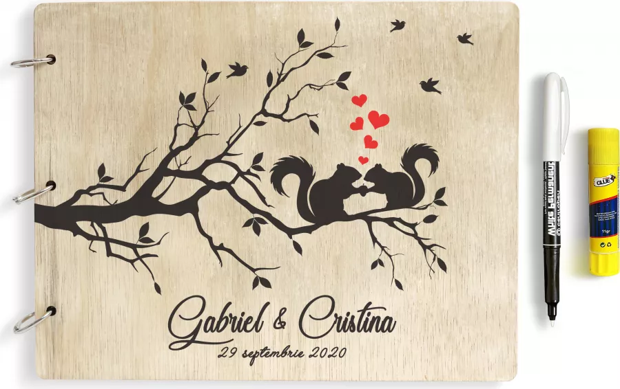 Set Guestbook din lemn personalizat prin printare UV 2 x carioca alba ...
