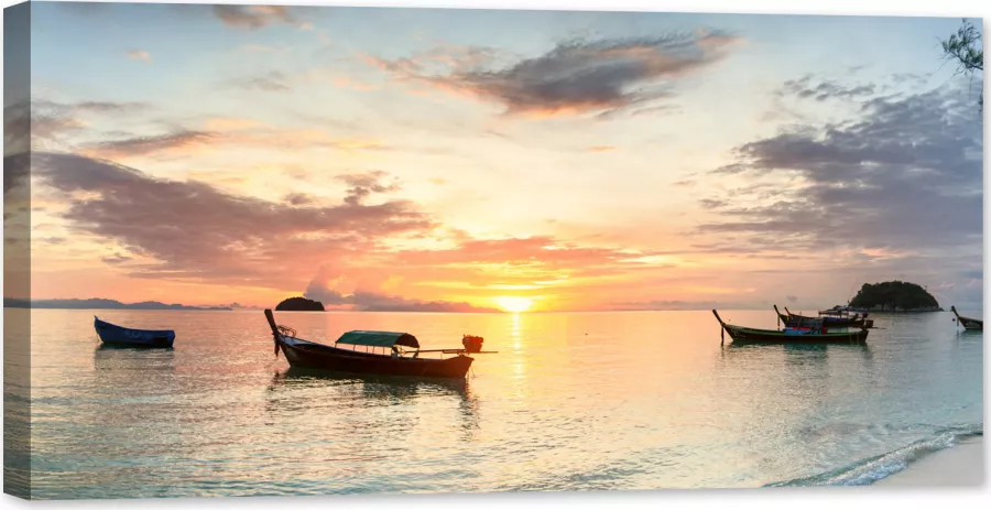 Tablou luminos in intuneric GlowforHome Rasarit tropical plaja cu barci ...