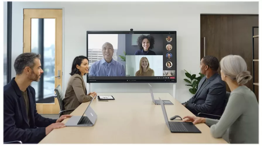 MS Srfc Hub 2 Smart Camera XZ/NL/FR/DE DK/FI/NO/SE Hdwr Commercial 2IN ...