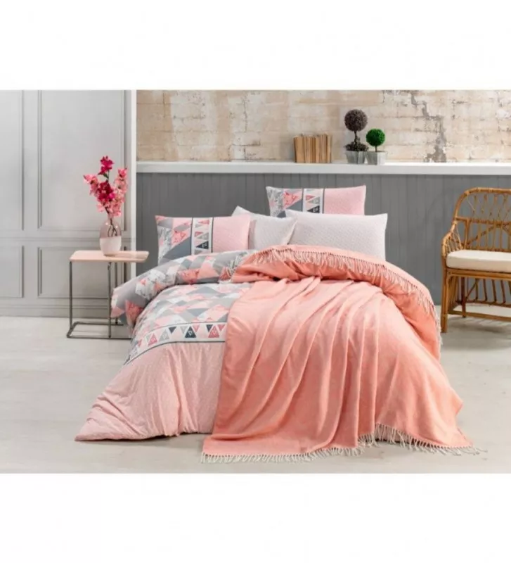 Set pat dublu patura cearsaf si 2 fete de perna tesatura Jacquard DOMUS ...