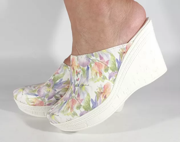 Saboti albi cu flori platforma piele naturala SBM5A 36