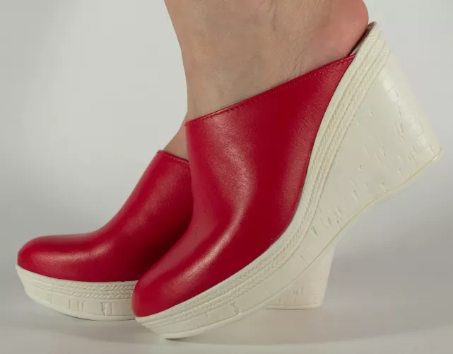 Saboti rosii platforma piele naturala SBM5A 41 - domo.ro