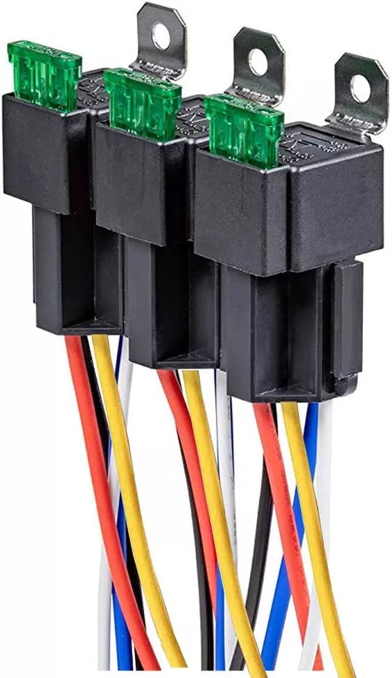 Set 3 releu auto SPDT cu siguranta ATO/ATC 12V 30A 5 pini cu priza si ...