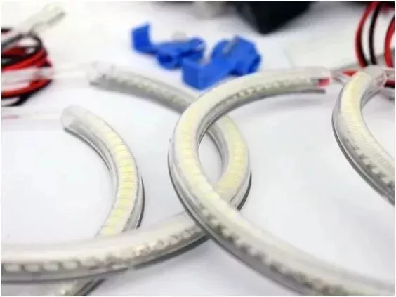 Kit Angel Eyes SMD pentru BMW E90 1367 - domo.ro