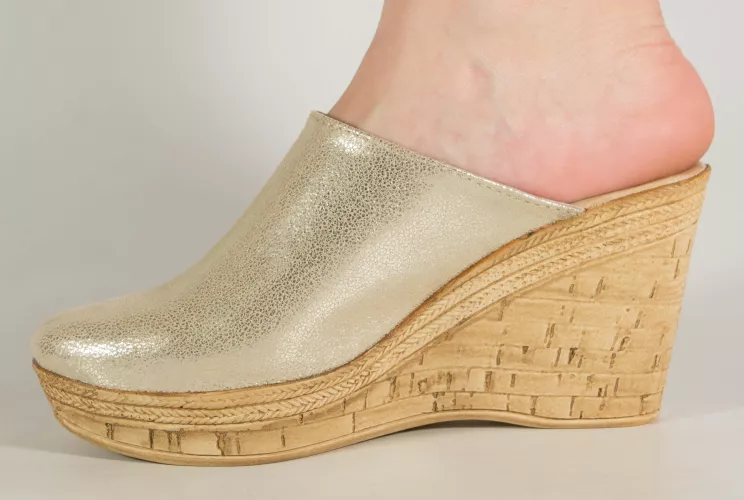 Saboti aurii cu platforma piele naturala SBM5A 41 - domo.ro