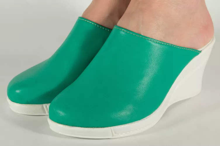 Saboti verzi cu platforma piele naturala SBM5 36