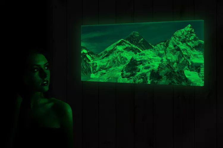 Tablou luminos in intuneric GlowforHome Vedere panoramica Muntele ...